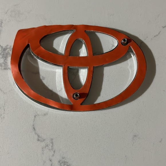 Genuine OEM Toyota | Car Audio, Video & GPS | Genuine Oem Toyota Emblem ...